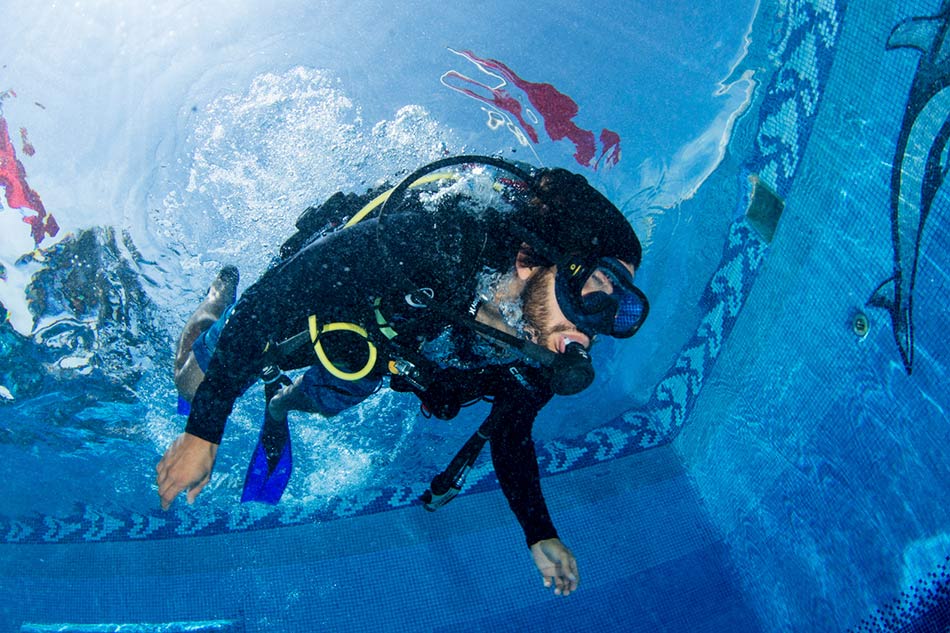 Activities – Diving Lesson in Playa Mujeres | NexusTours